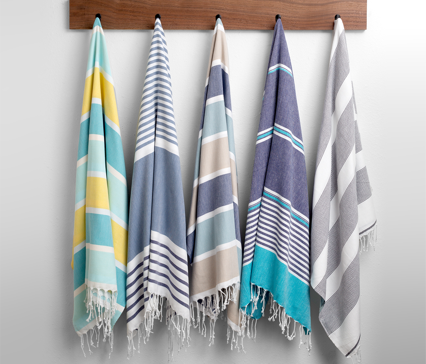 Embracing Tradition and Luxury: The Allure of Peshtemal Towels - The ...